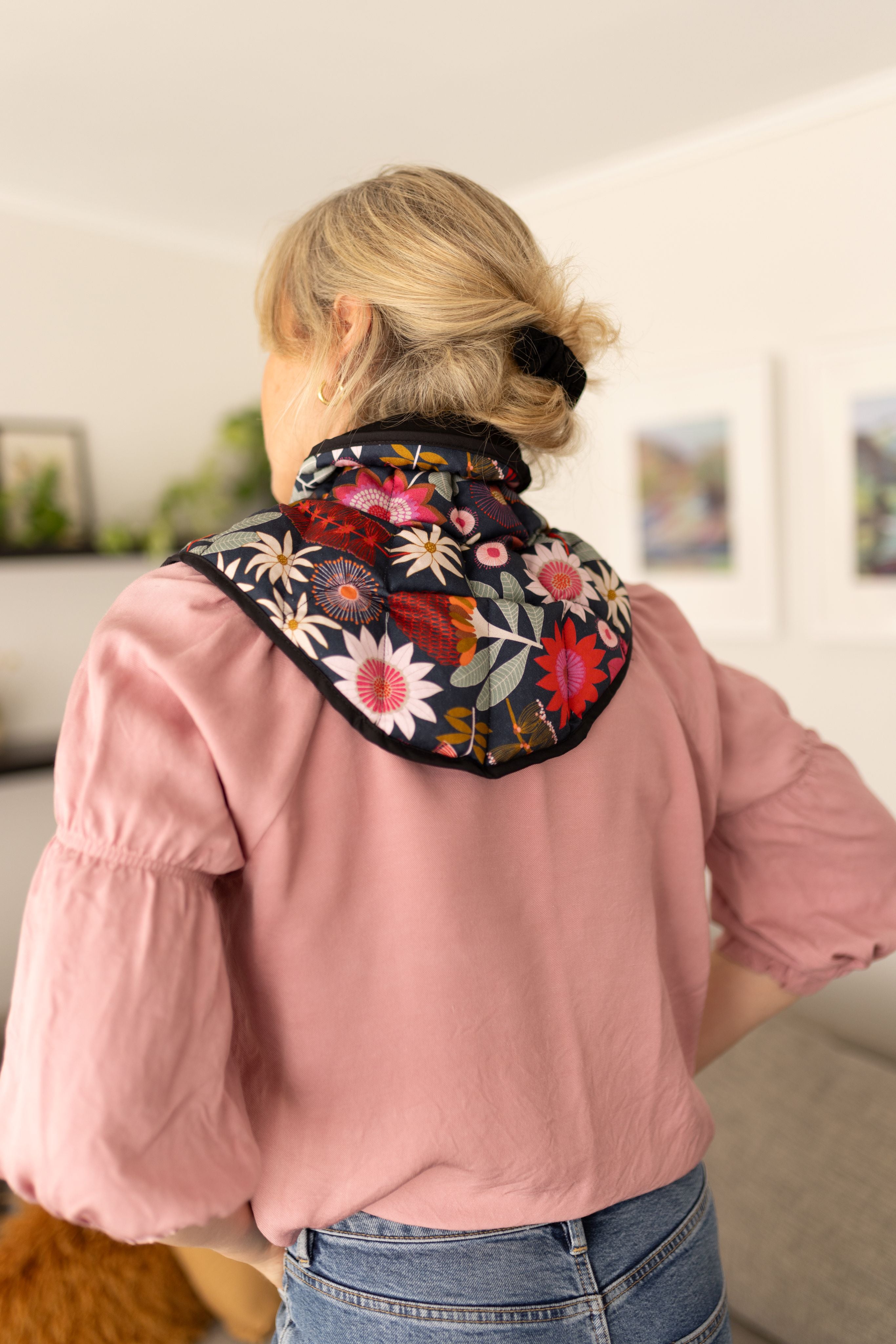 Shrug Heat Bag | Neck Pain Relief | The Cosy Lab – thecosylab